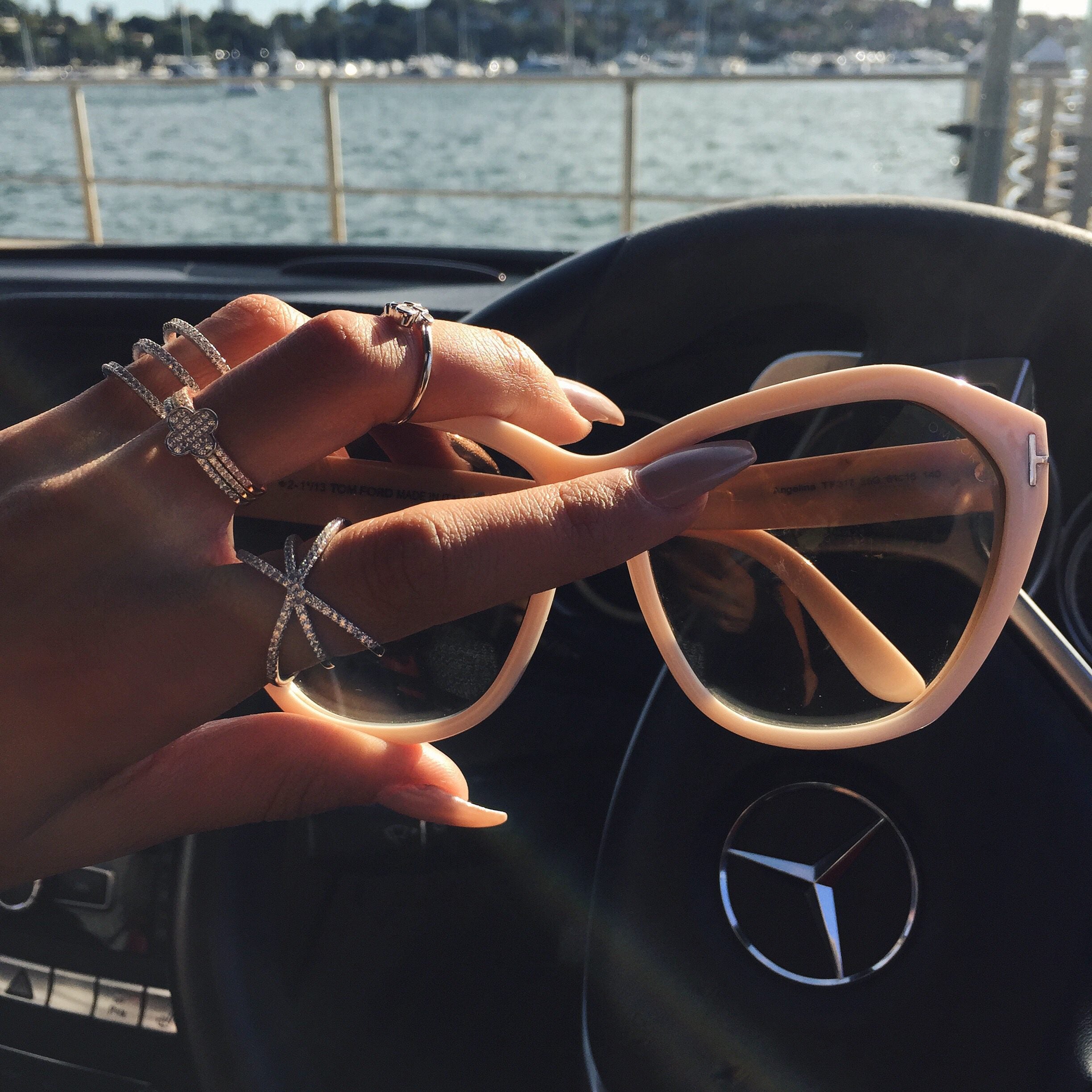 Sultry sexy blogger Itslydboss rocking opa designs ! – Opa Designs